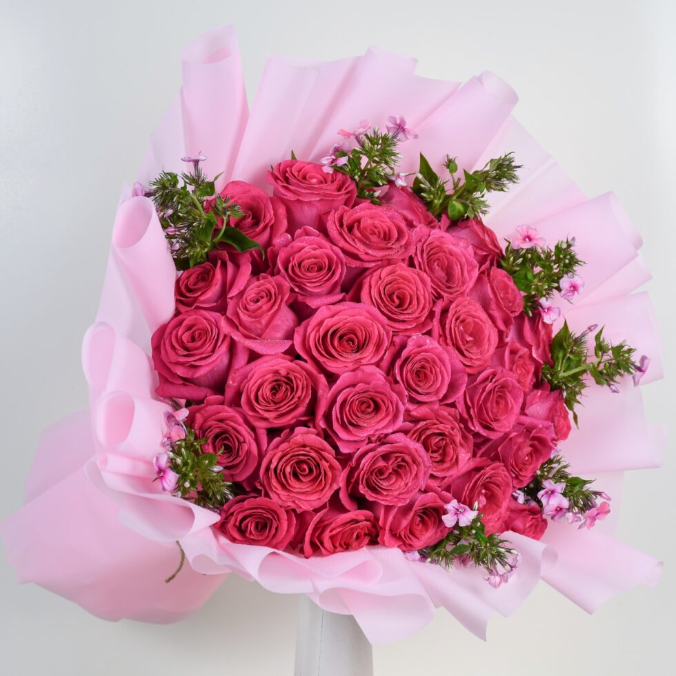 30 Roses bouquet – Cute Lilies